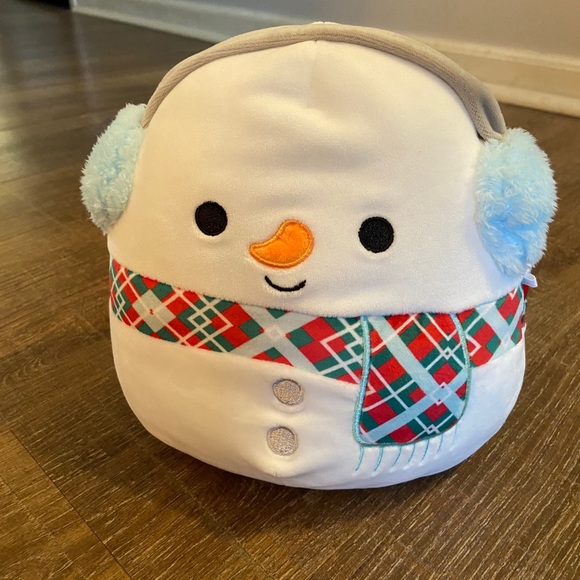 Toys | Snowman Squishmallow | Poshmark